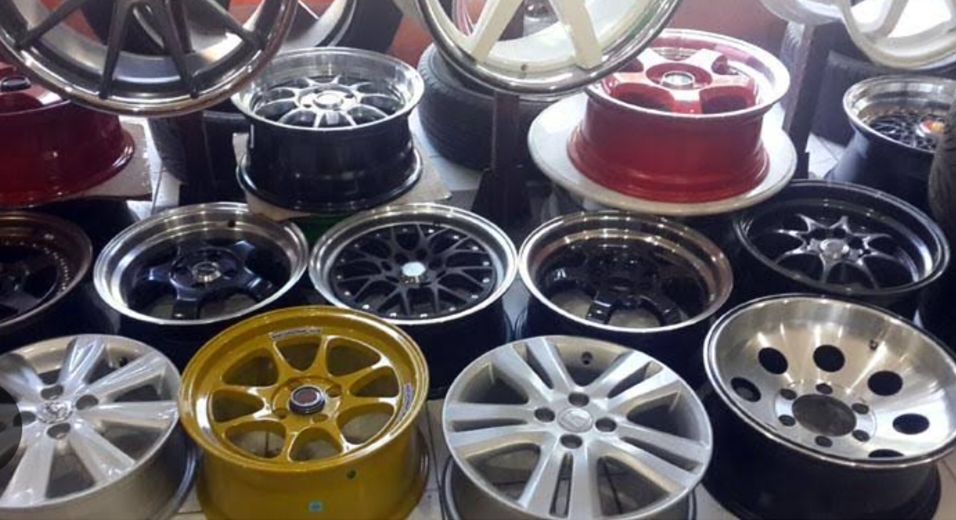 Mau Beli Velg? Ini Cara Bedakan yang Asli dengan KW - zetizens.id
