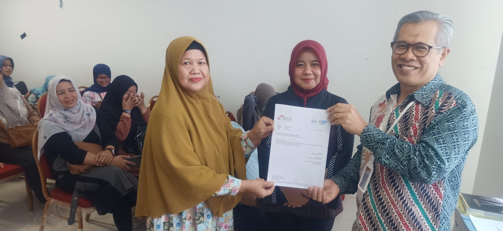 Tuntaskan Program KCS, Dinkop Cilegon Bagikan Sertifikat MD BPOM dan ...