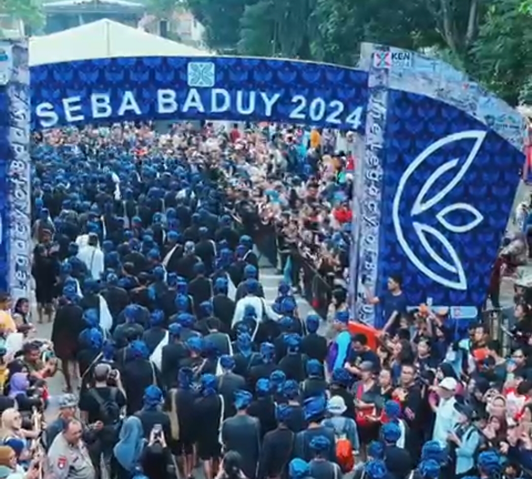 Seba Baduy 2024, 1.500an Warga Baduy Dalam dan Luar Berjalan Kaki ...