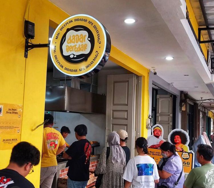 Buka Cabang di Tangerang, Dadar Beredar Ramai Pengunjung - zetizens.id