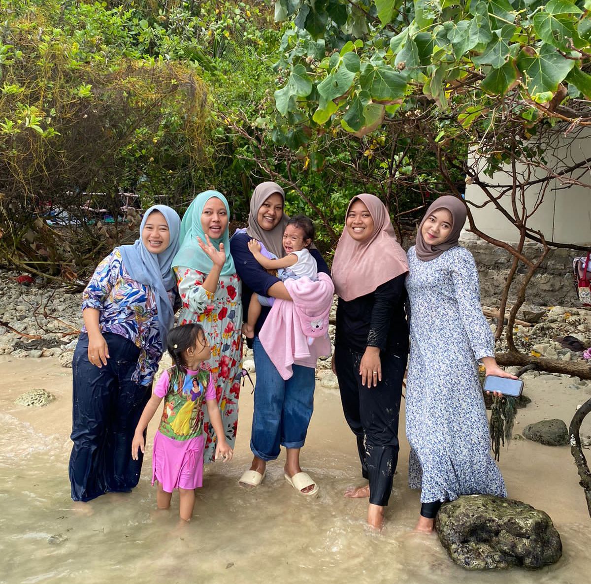 Wisata Pulau Merak Kecil, Cocok untuk Melepas Lelah - zetizens.id