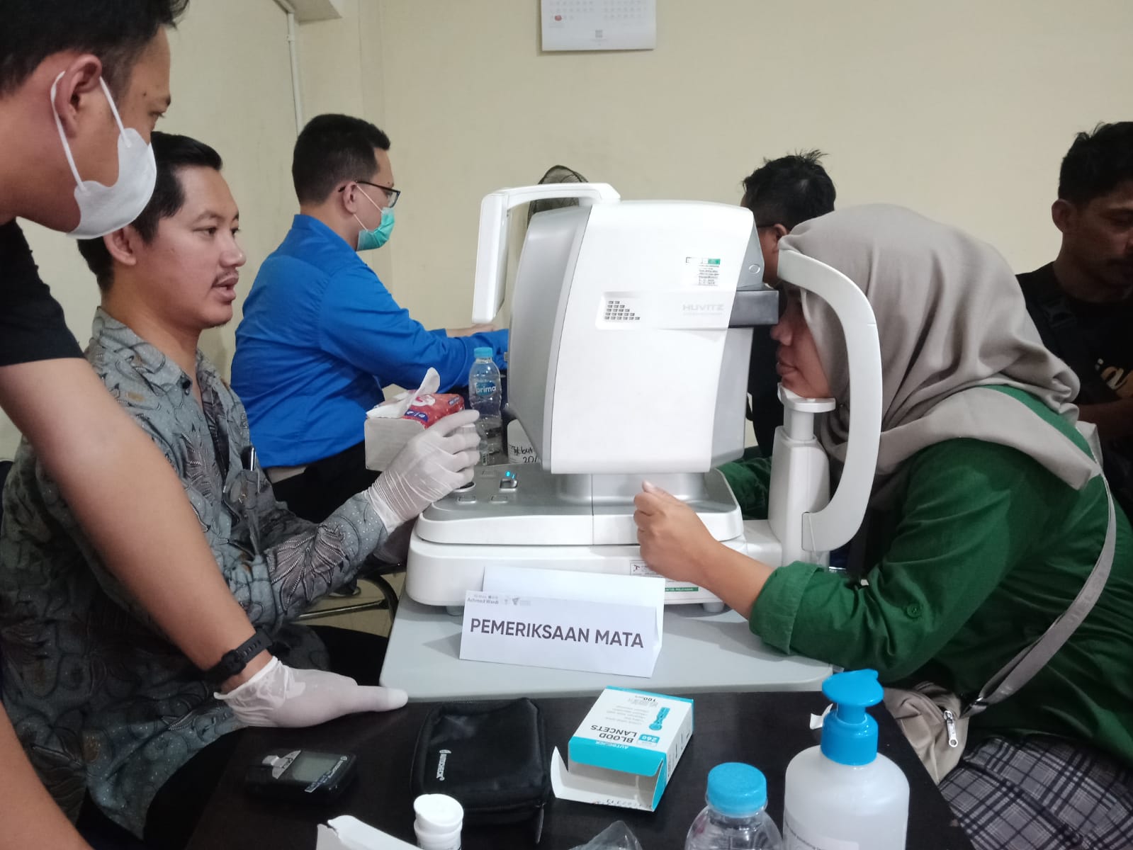 Gandeng RS Mata Achmad Wardi, Puluhan Jurnalis Pokja Banten Jalani ...