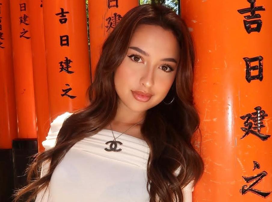 Intip Makeup Flawless & Skinlike ala Jennifer Coppen - zetizens.id
