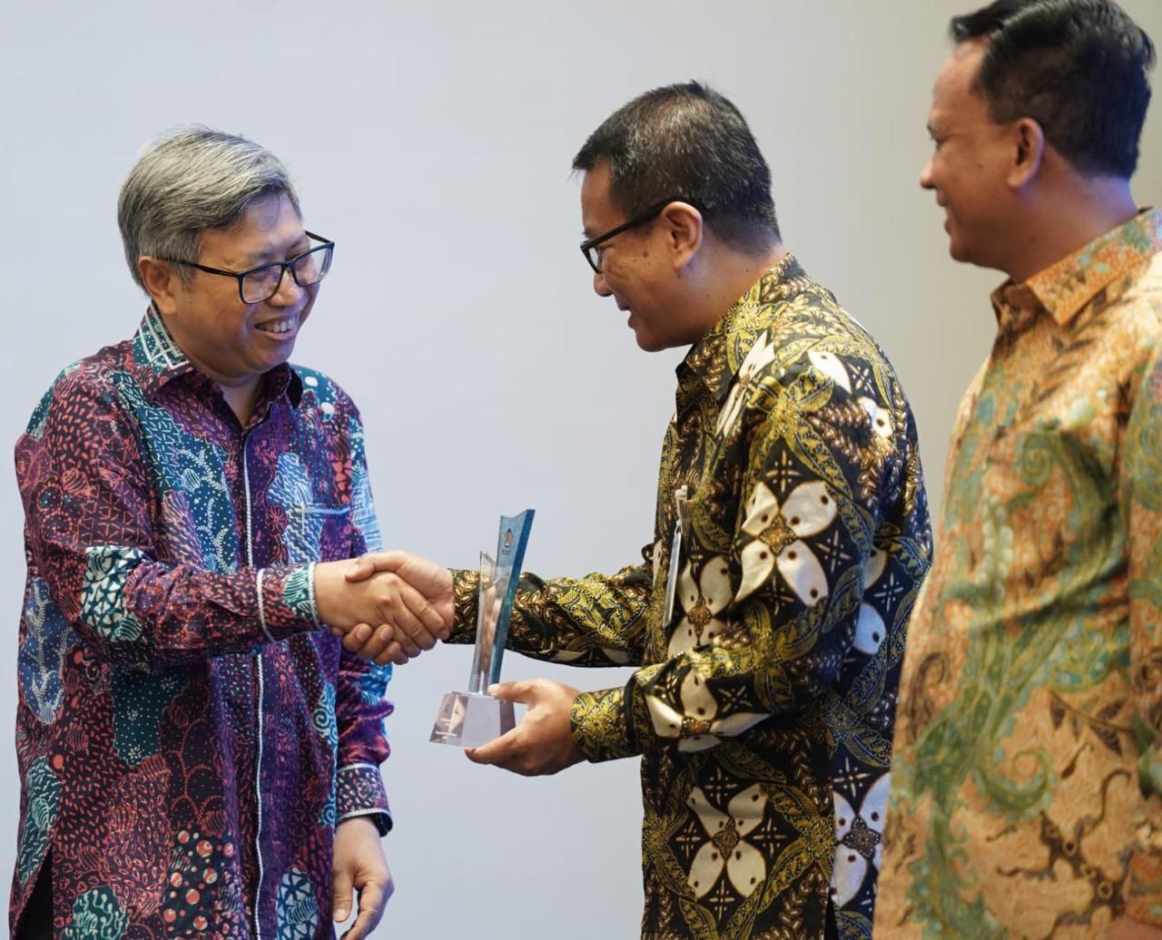Kelola Kas Negara, BNI Dapat Penghargaan Bank Operasional Terbaik ...