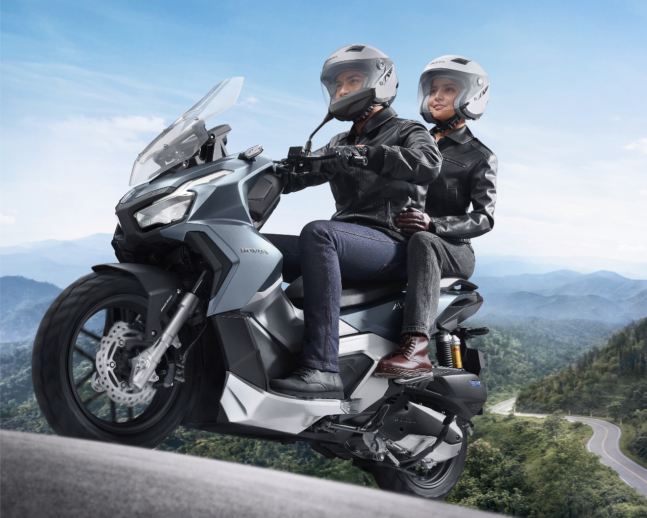 Jangan Sepelekan! Ini Cara Aman Membonceng Motor - zetizens.id