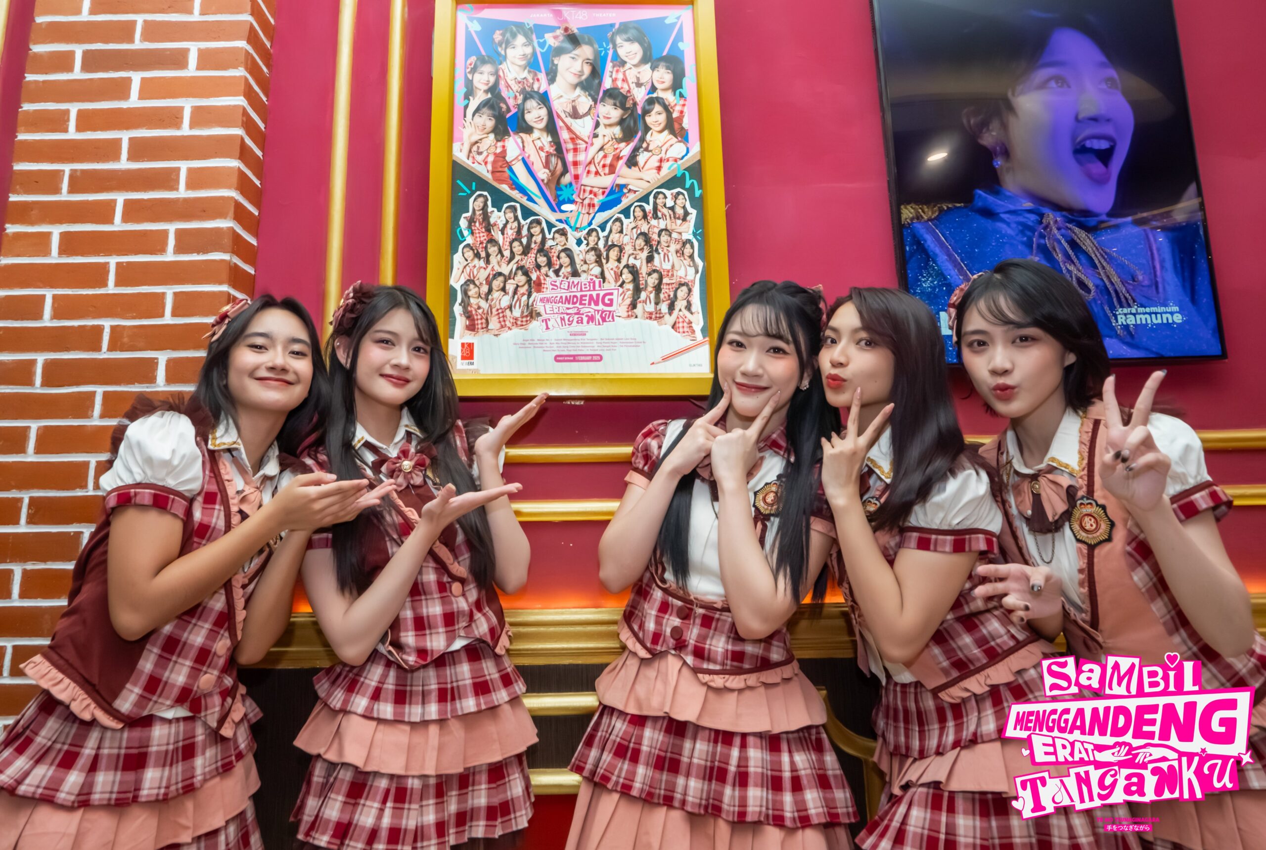 JKT48 Kembali Tampilkan Setlist Sambil Menggandeng Erat Tanganku di ...