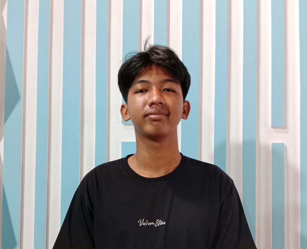 Eka Dwi Saputra, Gen Z SMK Negeri 1 Bayah dan PKL - zetizens.id