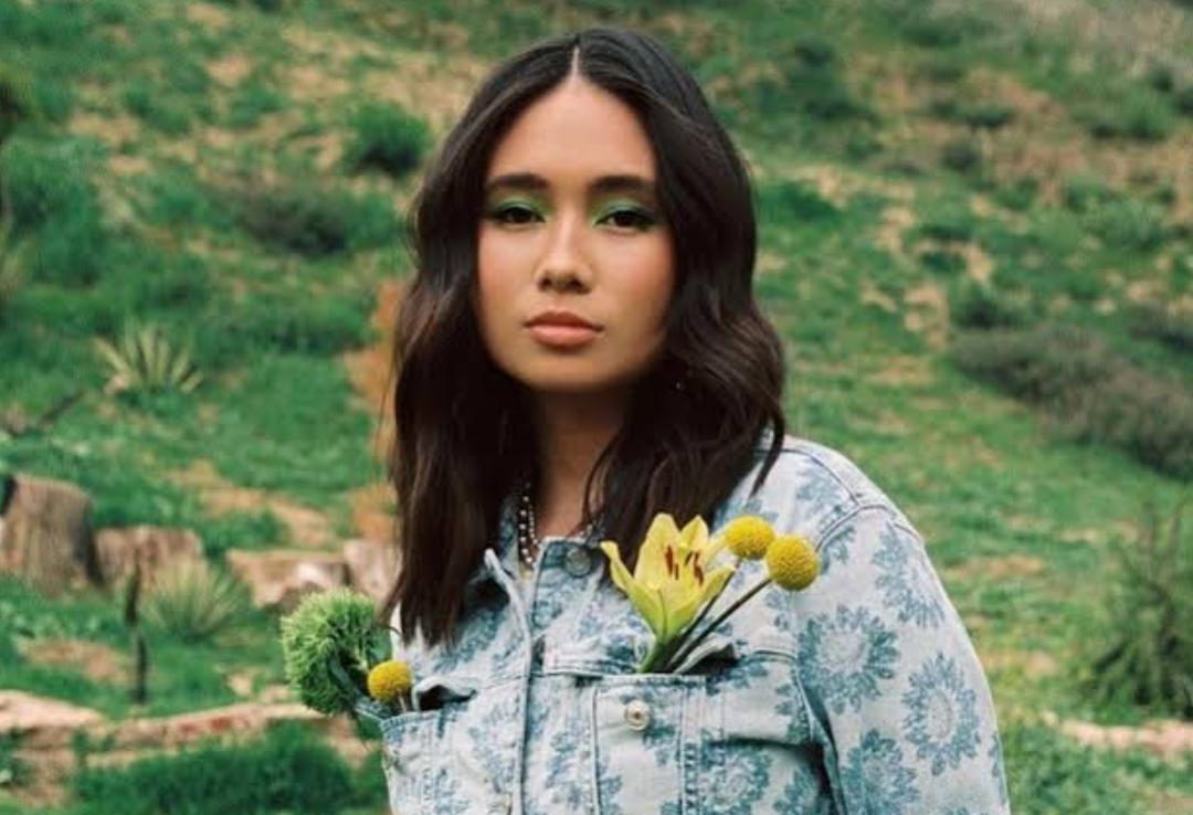 NIKI Jadi Penyanyi Indonesia Pertama yang Tembus Top 30 Global Spotify ...