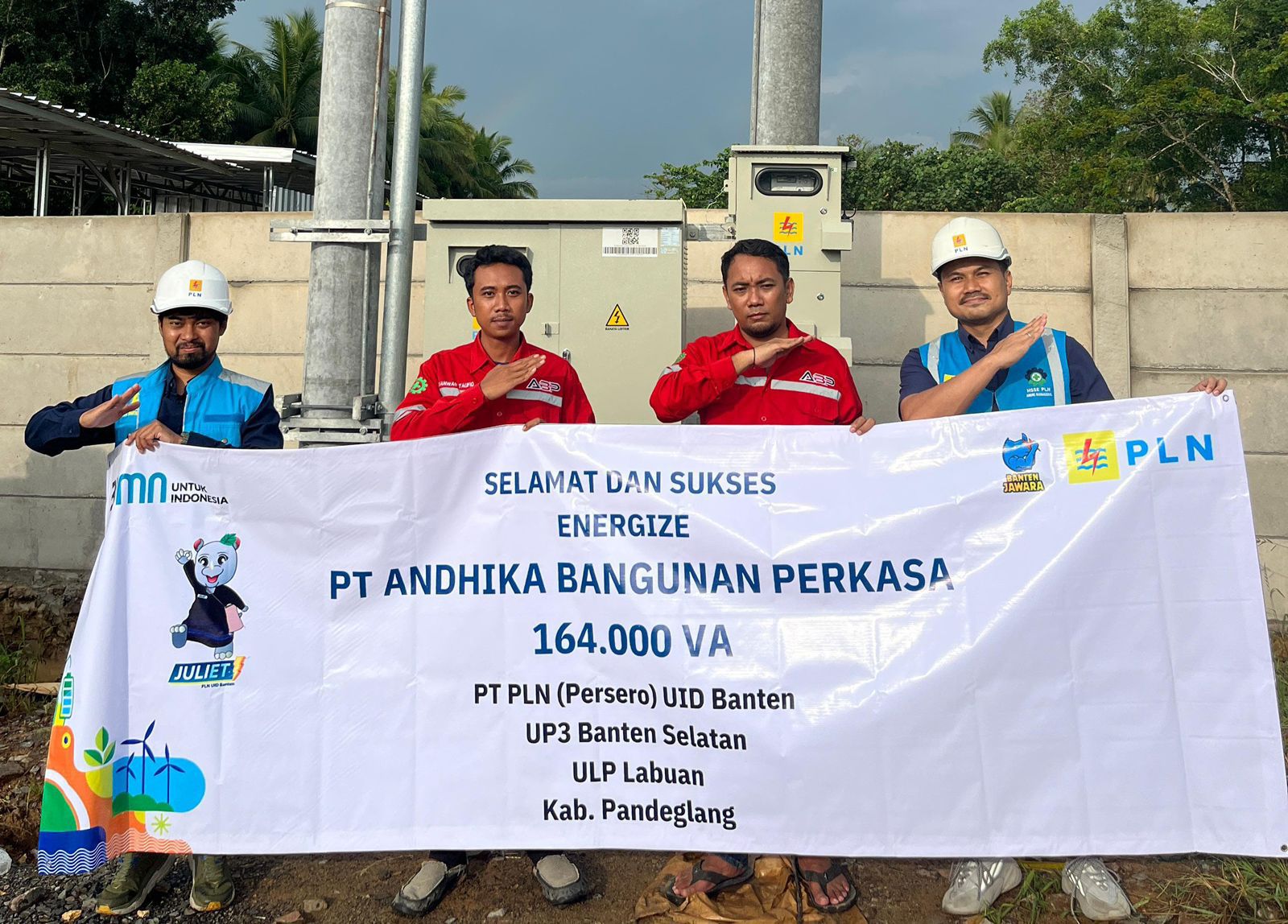 PLN ULP Labuan Lakukan Penyalaan Sambungan Listrik Pasang Baru PT ...