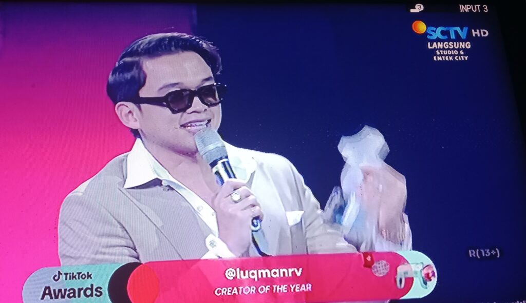 Luqman RV Alias Kak Kev Diganjar Sebagai Creator of the Year di Ajang ...