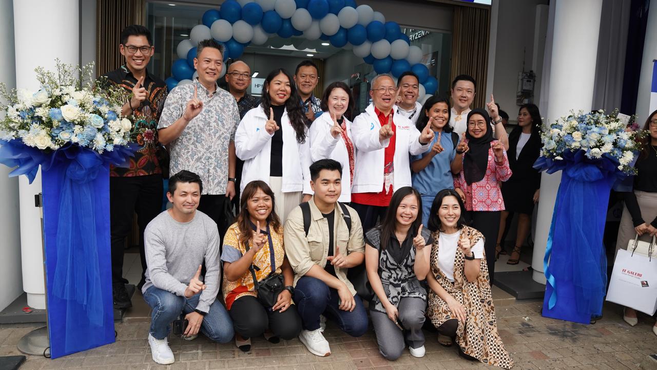 Grand Opening HP World BSD Serpong dan Education Leader Summit 2026 ...