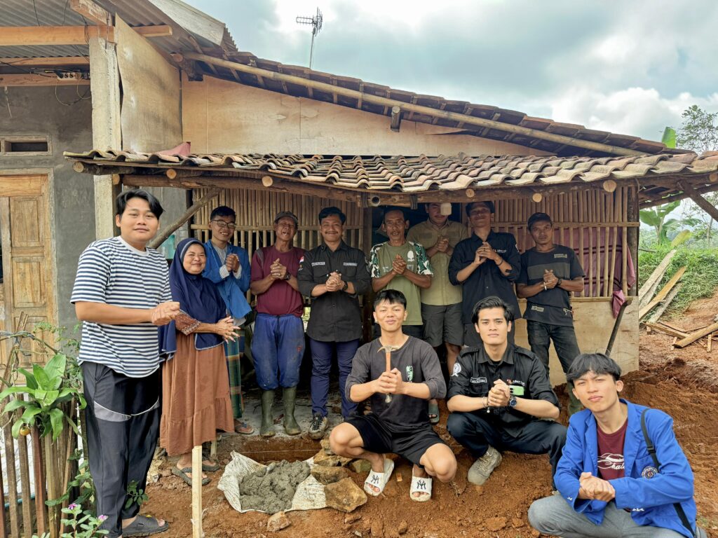 Peletakan Batu Pertama Pembangunan Taman Baca Masyarakat dan Renovasi ...
